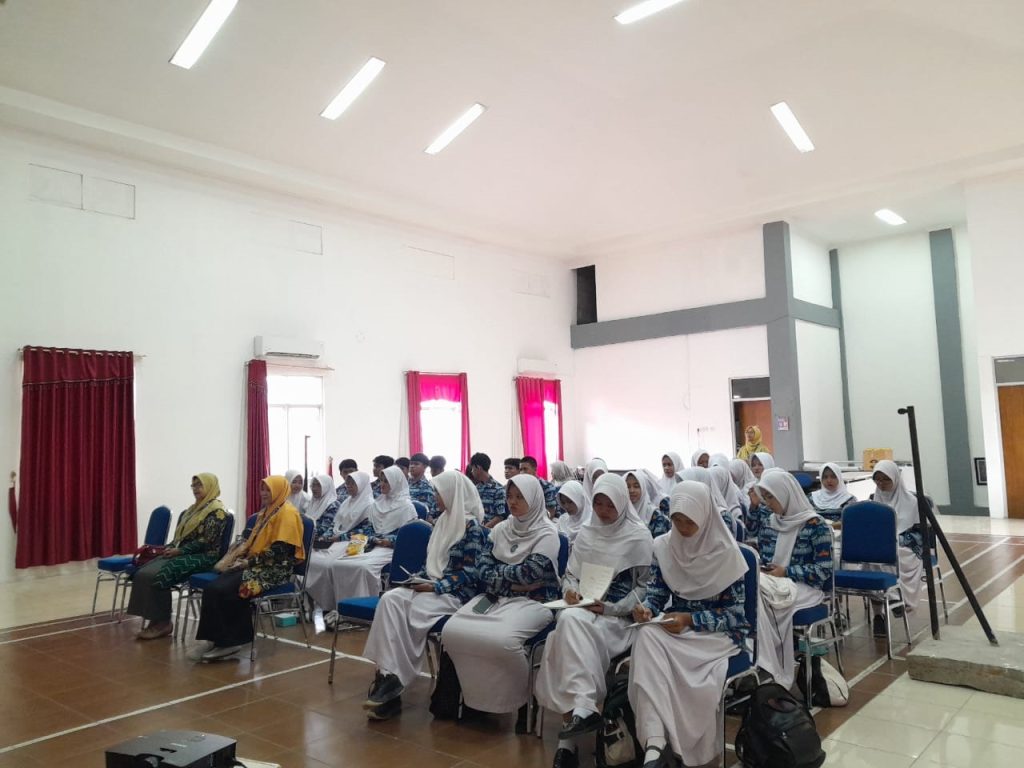 BBPL Menerima Kunjungan Studi dari MAN 1 Bandar Lampung - Balai Bahasa ...
